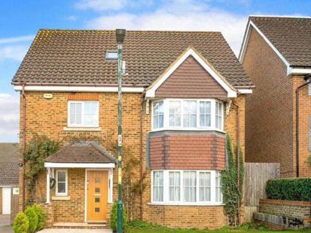 Bogarde Drive, Wainscott, 5 Bedroom Detached