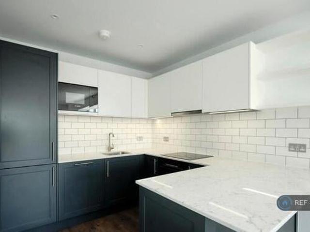 Bogart House, London, 2 Bedroom Flat