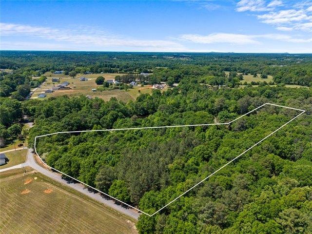 Boggs Rd, Belton, SC 29627