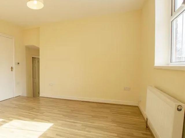 Bohemia, Oak Tree Lane, Stirchley, B29 6HX, United Kingdom | 2 bed house for rent #159679429 | Rentberry