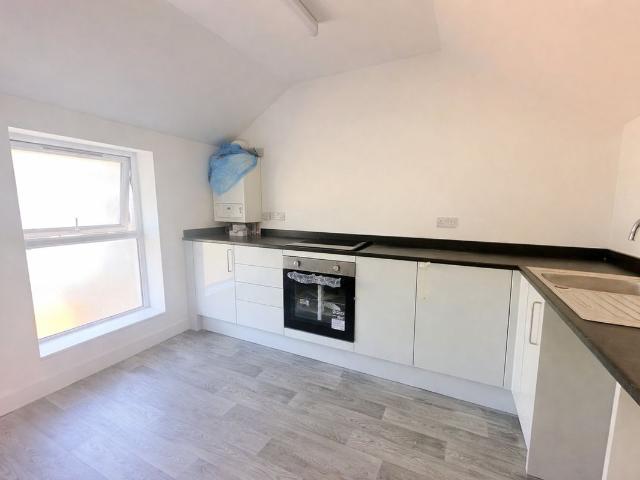Bohemia Road, St Leonards On Sea TN37, 3 bed flat to rent, £1,150 pcm | PrimeLocation
