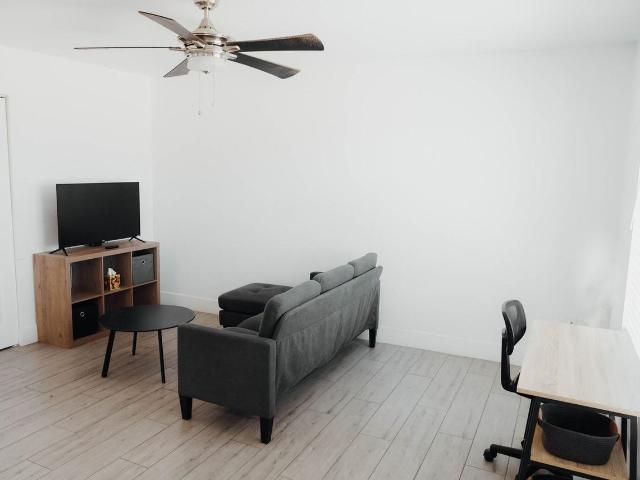 Boho On 31st 2 Bedroom Apartment for Rent at 1710 N 31st St, Phoenix, AZ 85008