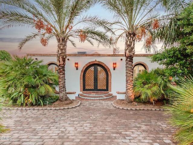 Boho granite castle 3BB 2KB,1QB_wParkg,Dtwn