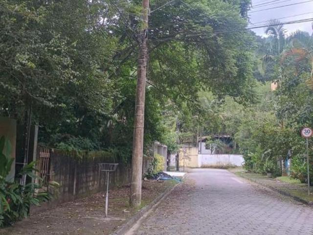 Boiçucanga Terreno à venda em rua residencial privilegiada
