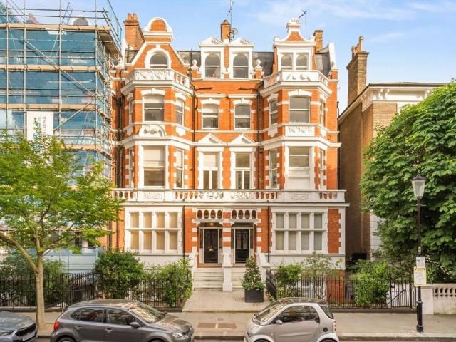 Bolton Gardens, London SW5 1 bed flat to rent £3,000 pcm £692 pw