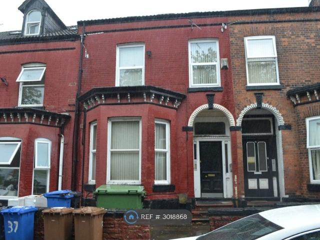 Bolton Road, Salford M6, Studio to rent, £525 pcm | PrimeLocation