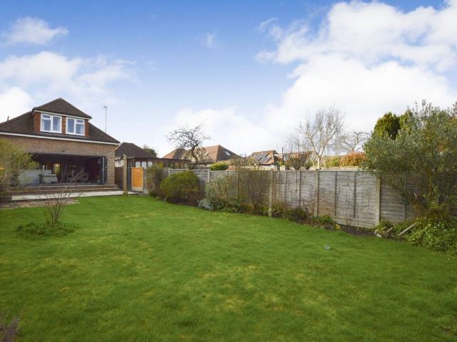 Boltons Lane, Pyrford, Woking, Surrey GU22, 4 bed detached house to rent, £3,000 pcm | PrimeLocation