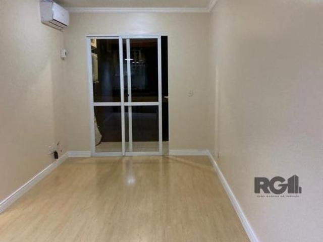 Boletto Imóveis vende apartamento em Canoas com 2 dormitórios, semimobiliado