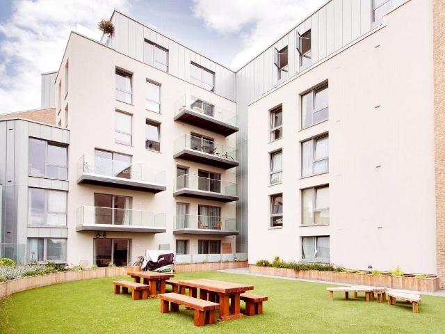 Boleyn Road, Dalston, London N16, 1 bed flat to rent, £2,300 pcm | PrimeLocation