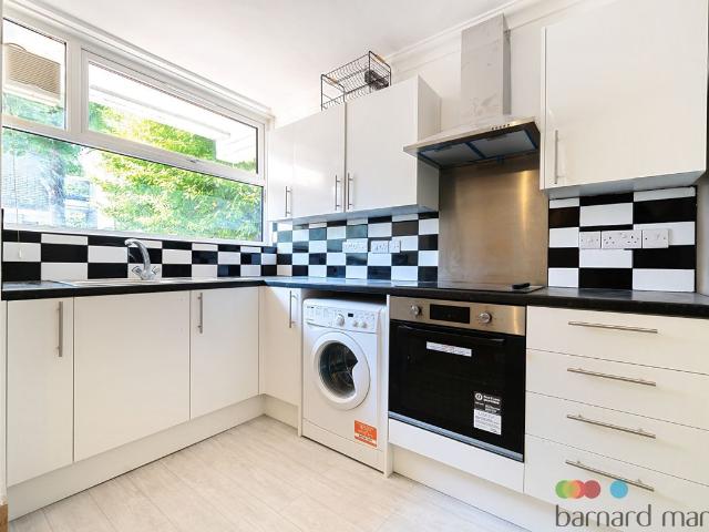 Bolingbroke Walk, London SW11, 4 bed property to rent, £3,750 pcm | PrimeLocation