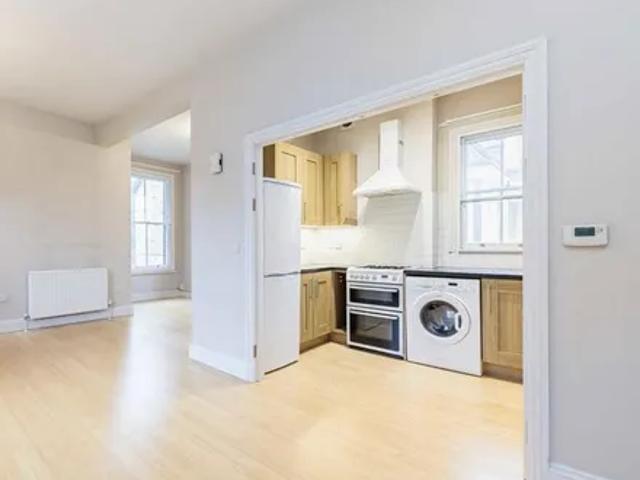 Bolingbroke Grove, London, SW11 6HB, United Kingdom | 2 bed house for rent #167777451 | Rentberry