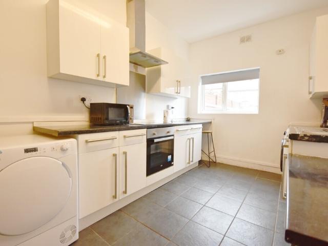 Bolingbroke Road, Coventry, CV3 1AQ