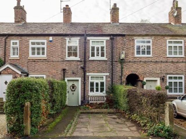 Bollin Grove, Prestbury, 2 Bedroom Terraced