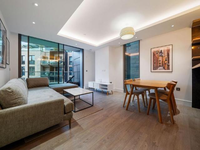 Bollinder Place, Carrara Tower, EC1V 2 bed apartment to rent £4,800 pcm £1,108 pw