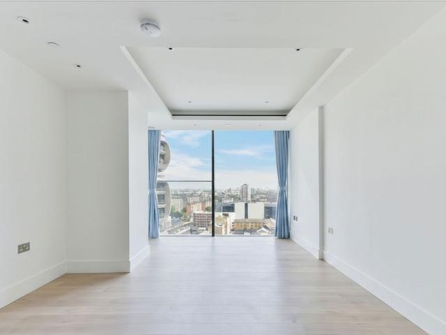 Bollinder Place, Carrara Tower EC1V, 2 bed flat to rent, £3,850 pcm | PrimeLocation