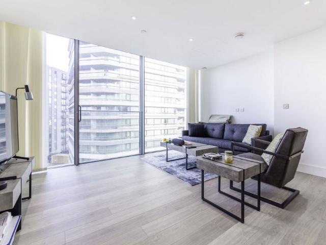 Bollinder Place, London EC1V 1 bed flat to rent £3,500 pcm £808 pw