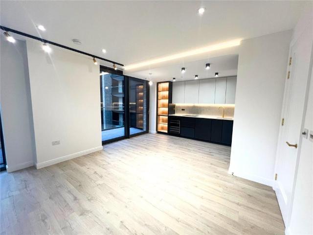Bollinder Place, London, EC1V 2 bed apartment to rent £4,250 pcm £981 pw