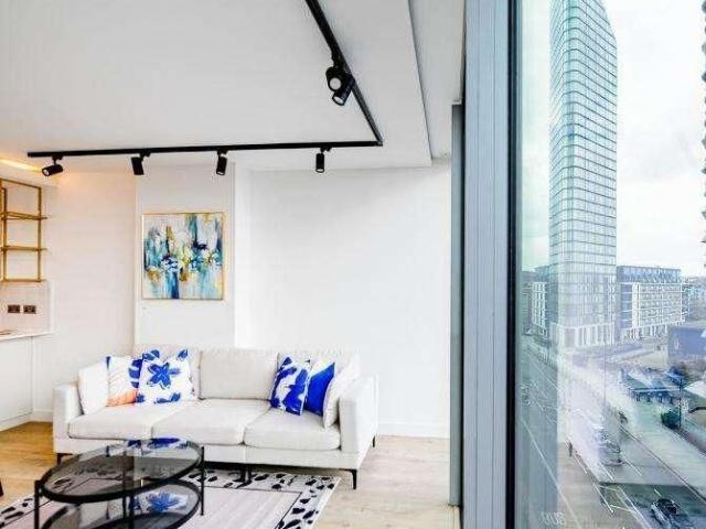 Bollinder Place, London, EC1V