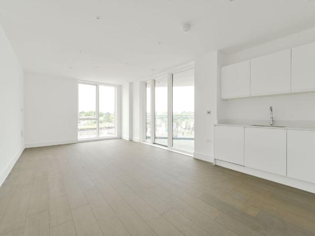Bollo Lane, Acton W3, 2 bed flat to rent, £2,701 pcm | PrimeLocation