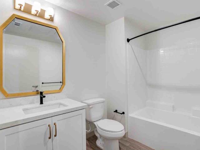 Bolsa Row Apartments 2 Bedroom Apartment for Rent at 15100 Brookhurst Street, Westminster, CA 92683 Westminster