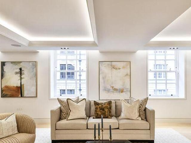 Bolsover Street, Fitzrovia, 3 Bedroom Apartment