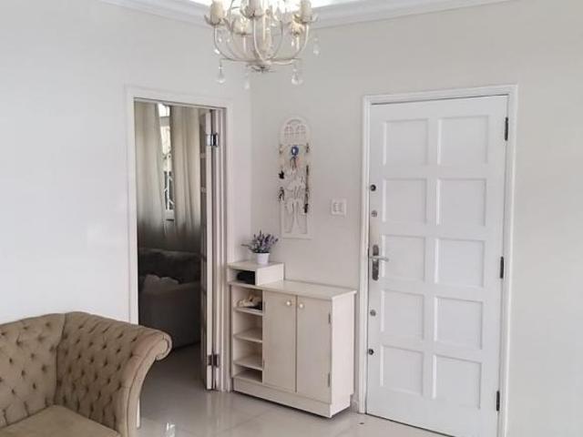 Boqueirão, Ótimo Sobrado, 162 m2, terreno 8 X 20 m, 3 dormitórios, Suite, 2 Salas