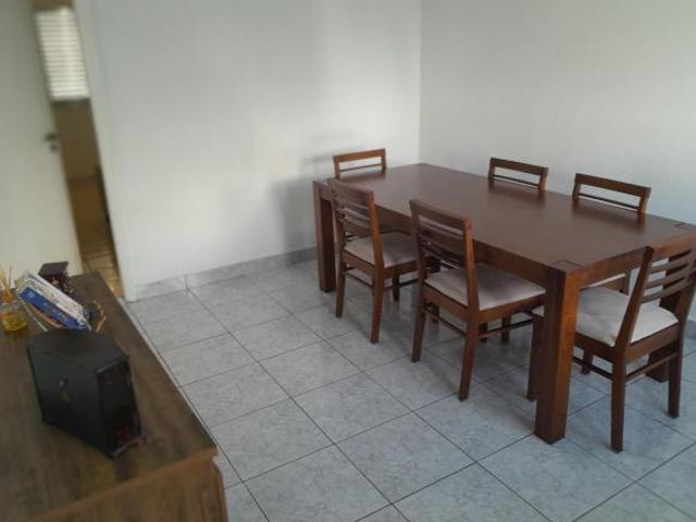 BOQUEIRÃO SANTOS 2 DORMITORIOS SEM GARAGEM, 1 QUADRA DA PRAIA REF 2392
