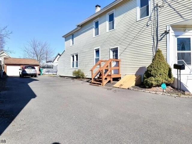 Bordentown Rd, Burlington City, Home For Sale