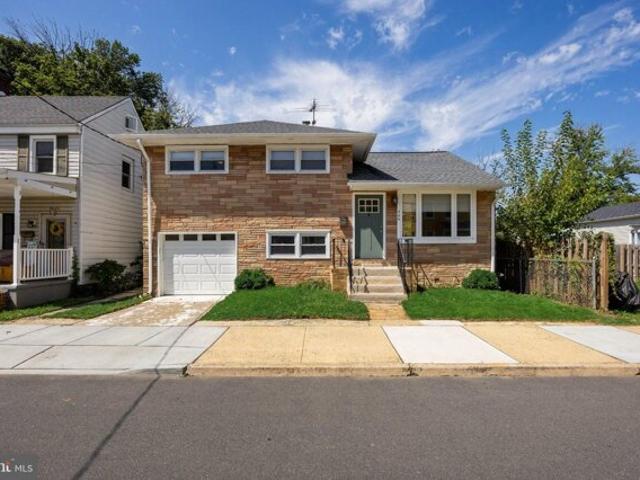 Borden St, Bordentown, Home For Sale