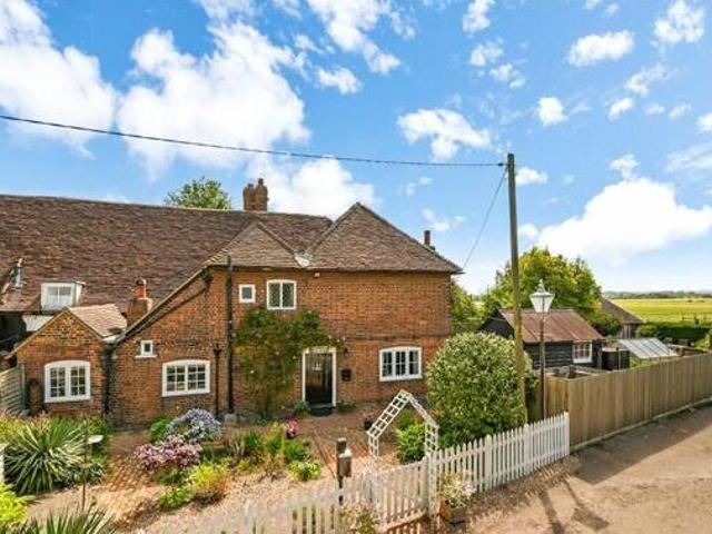 Borden, The Street, Sittingbourne, 3 Bedroom House