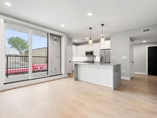 Border St Apt,boston, Condo For Sale