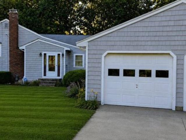 Border Rd, Holbrook, Home For Sale