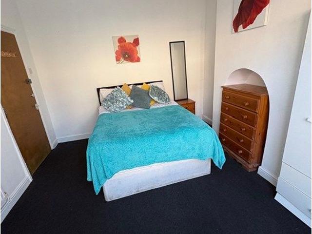 Borneo Street, Walsall WS4, Room to rent, £575 pcm | PrimeLocation