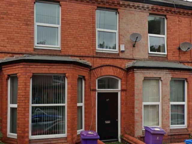 Borrowdale Road Room 4