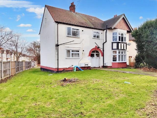 Boston Avenue, Southend On sea, Essex 1 bed apartment to rent £1,075 pcm £248 pw