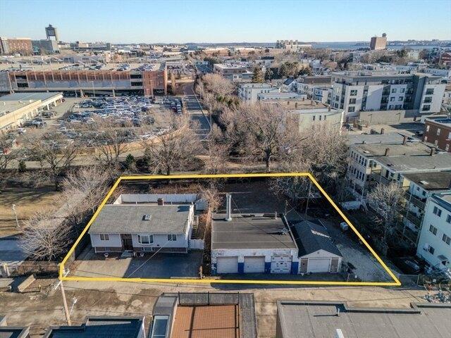 Boston MA 02128 102372376