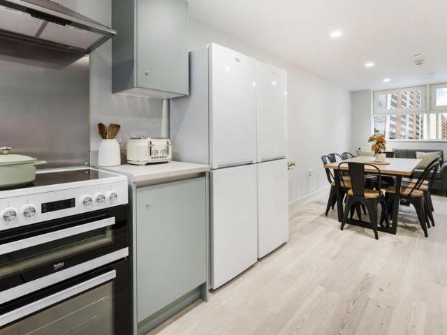 Boston Manor Road, London TW8 1 bed in a flat share to rent £1,148 pcm £265 pw