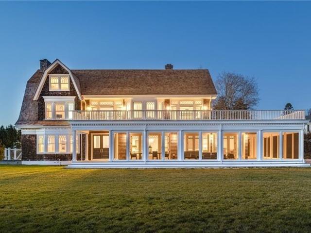 Boston Neck Rd, Narragansett, Home For Sale