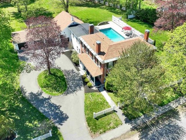 Boston Post Rd, Amherst, Home For Sale