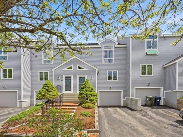 Boston Post Rd E Apt E, Marlborough, Condo For Sale