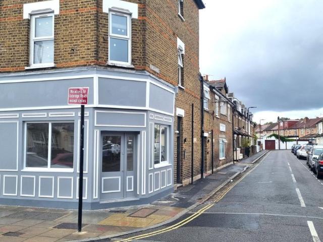 Boston Road, Hanwell W7, Studio to rent, £1,400 pcm | PrimeLocation