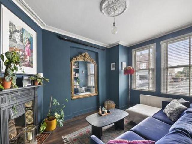Boston Road, Hanwell, 2 Bedroom Apartment