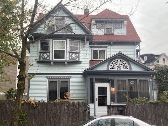 Bostonquiet and secure private furnished room