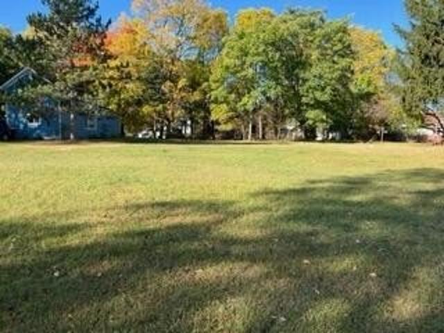 Bostwick St, Alma, MI 48801
