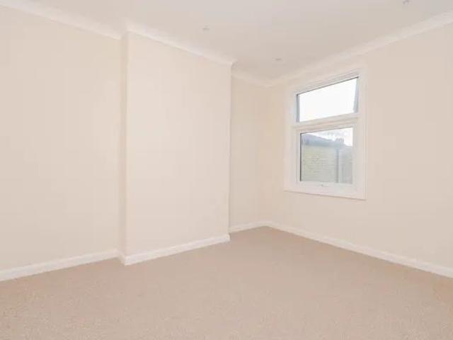 Boswell Road, Thornton Heath, CR7, Property for rent