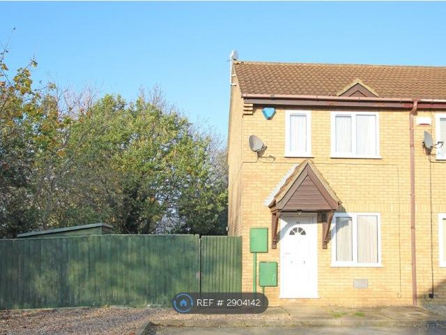 Bosworth Close, Bletchley MK3, 1 bed terraced house to rent, £1,100 pcm | PrimeLocation
