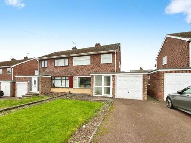 Bosworth Drive, Burton on trent, 3 Bedroom Semi detached