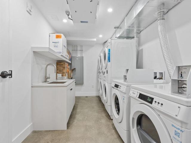 Bosco Modern Studio Suites in Downtown Berkeley Community! 6 Bedroom Apartment for Rent at 1717 University Ave, Berkeley, CA 94703 Berkeley Flats