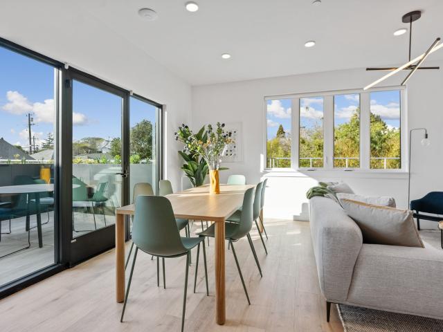 Bosco Modern Studio Suites in Downtown Berkeley Community!