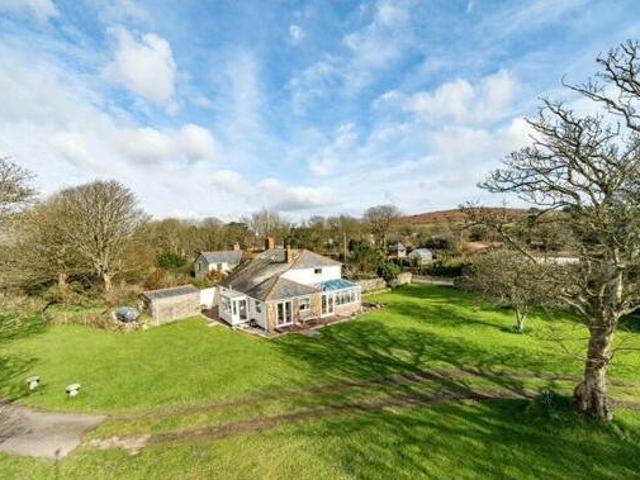 Boscreege, Ashton, 3 Bedroom Semi detached